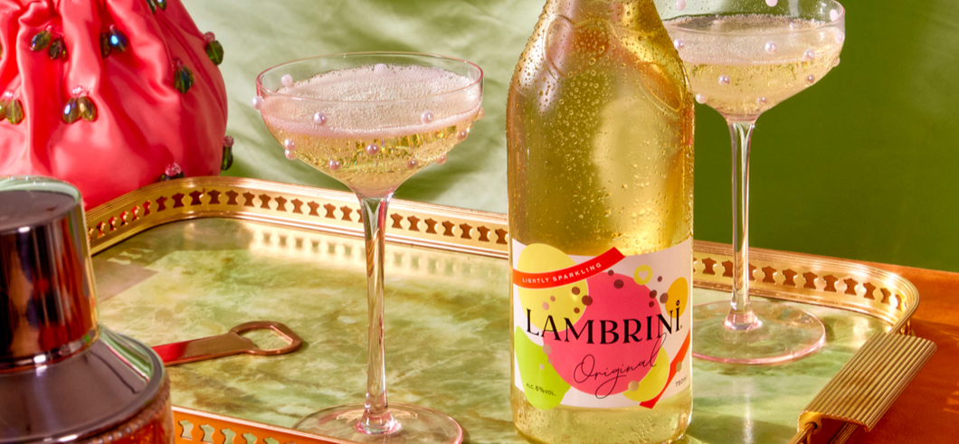 Lambrini – Lightly Sparkling Perry – Lambrini Wines